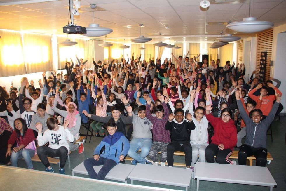 - Furuset er en sangskole