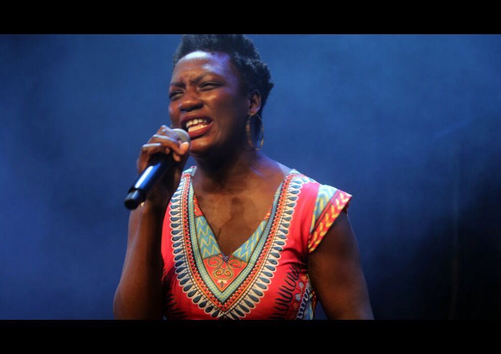 Nesten så taket lettet på Rommen scene