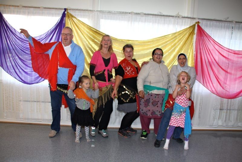 Magedans på nytt treffsted