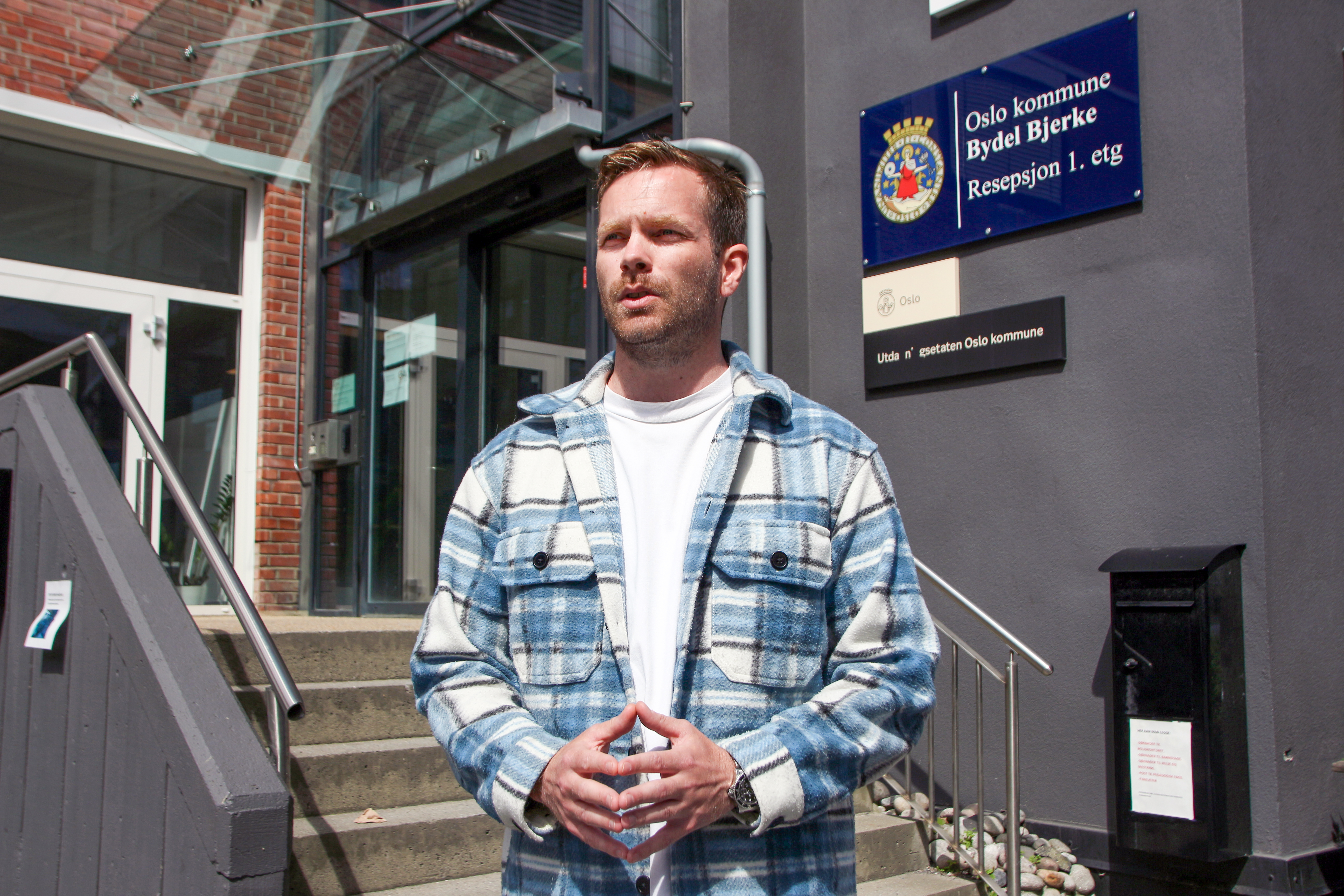 Én er fremdeles for mange