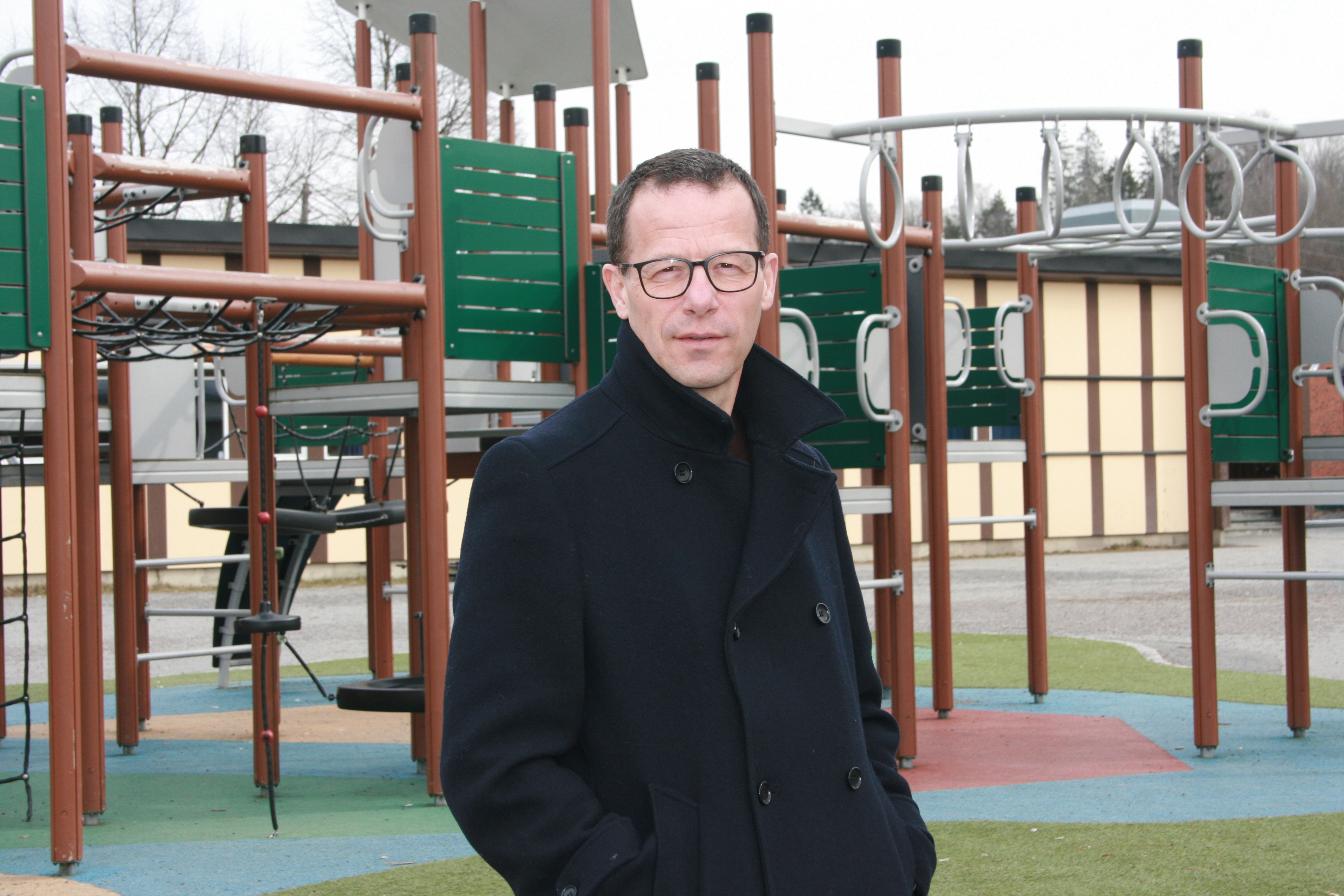 Rektor på Furuset skole: – Elever og lærere fortjener nye, moderne lokaler