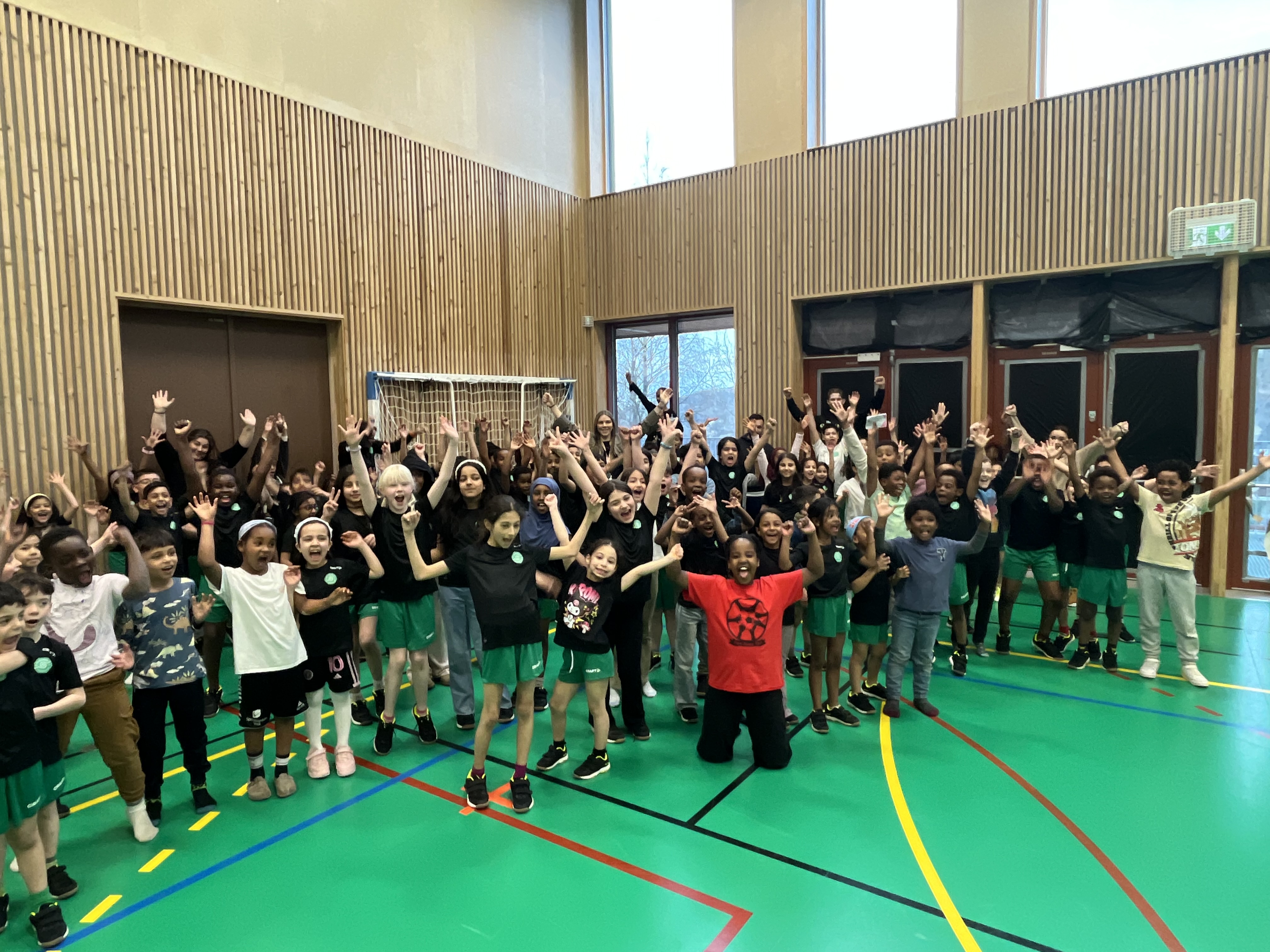 Satser videre på idrett og fellesskap: – Har vi ikke plass, så lager vi ...